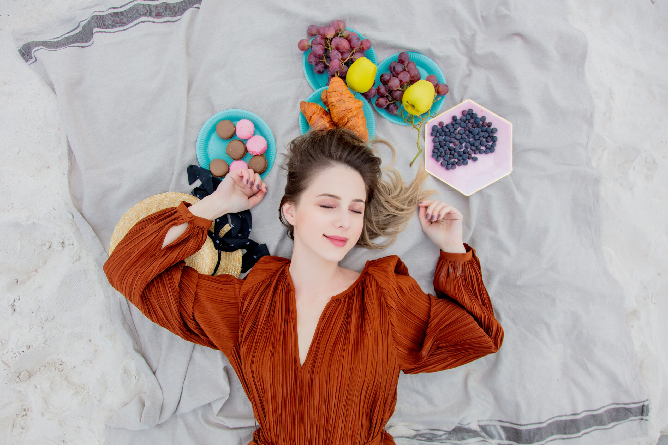 The Link Between Diet and Sleep: Foods That Promote Better Rest ...