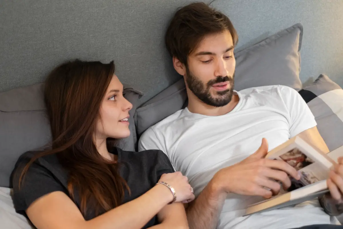 How Couples Can Share a Bed Without Losing Sleep
